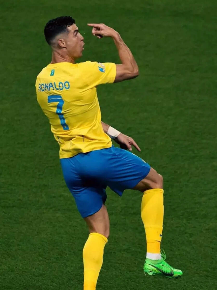 List Of YouTube Awards Won By Cristiano Ronaldo In Less Than 24 Hours ...