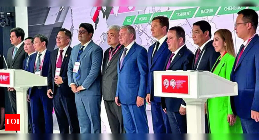 Raipur: Raipur may get light metro, MoU signed in Moscow | Raipur News ...