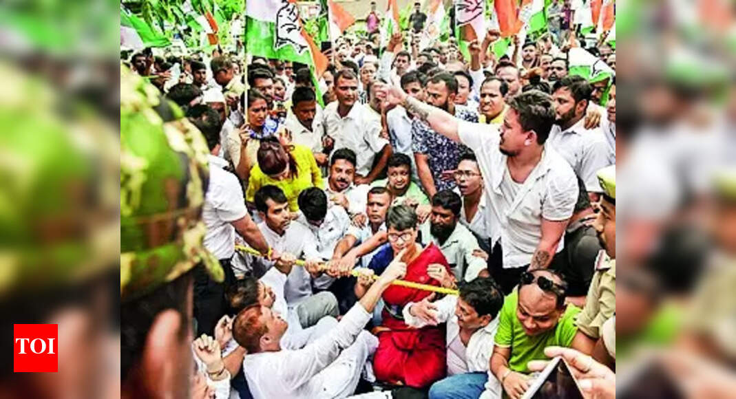ED Office: Congress Protests Against ED, Seeks Removal of Sebi ...