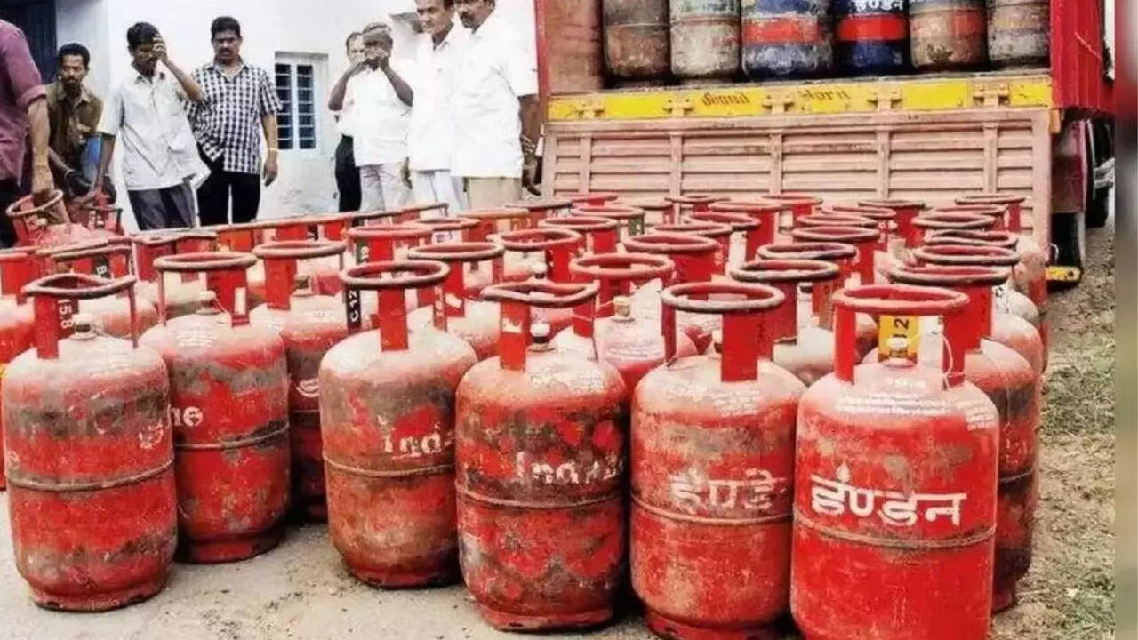 Pradhan Mantri Ujjwala Yojana: Step-By-Step Guide To Getting A Free Gas ...