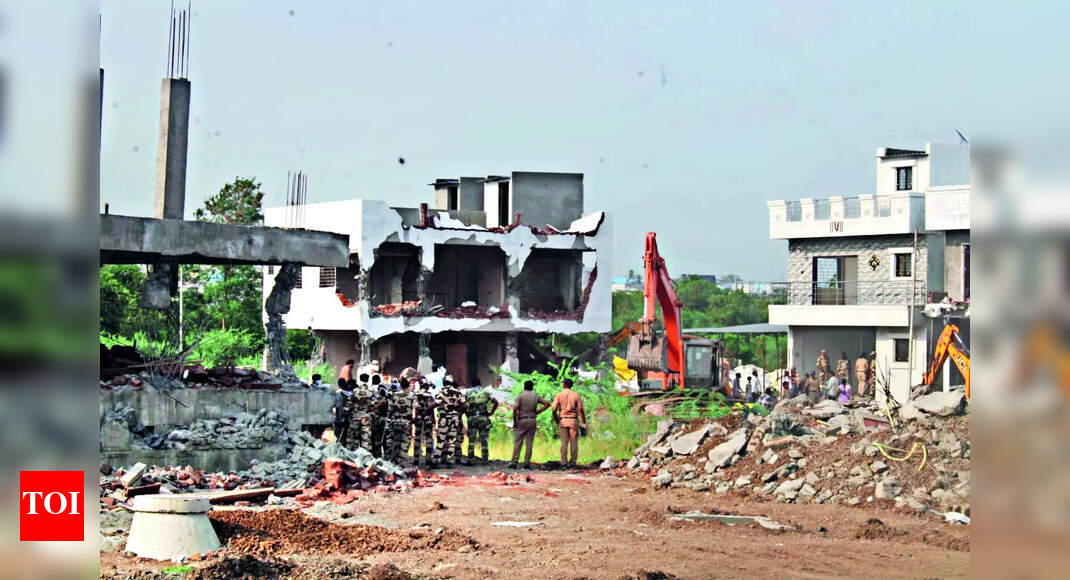 Blue Floodlines: PCMC to begin demolition of illegal structures in blue ...