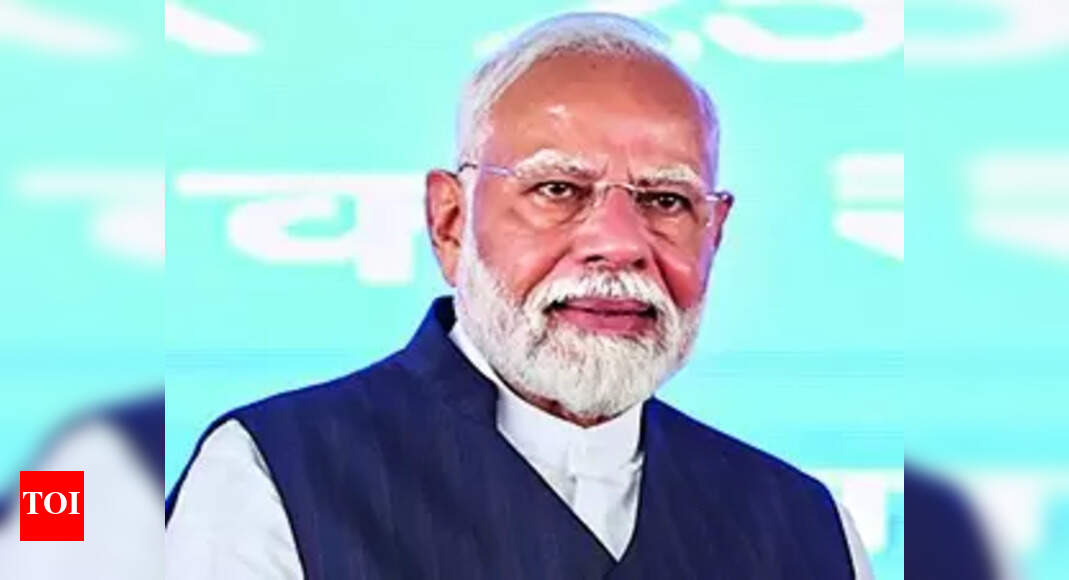 Youths: Modi encourages youths without political background to join ...