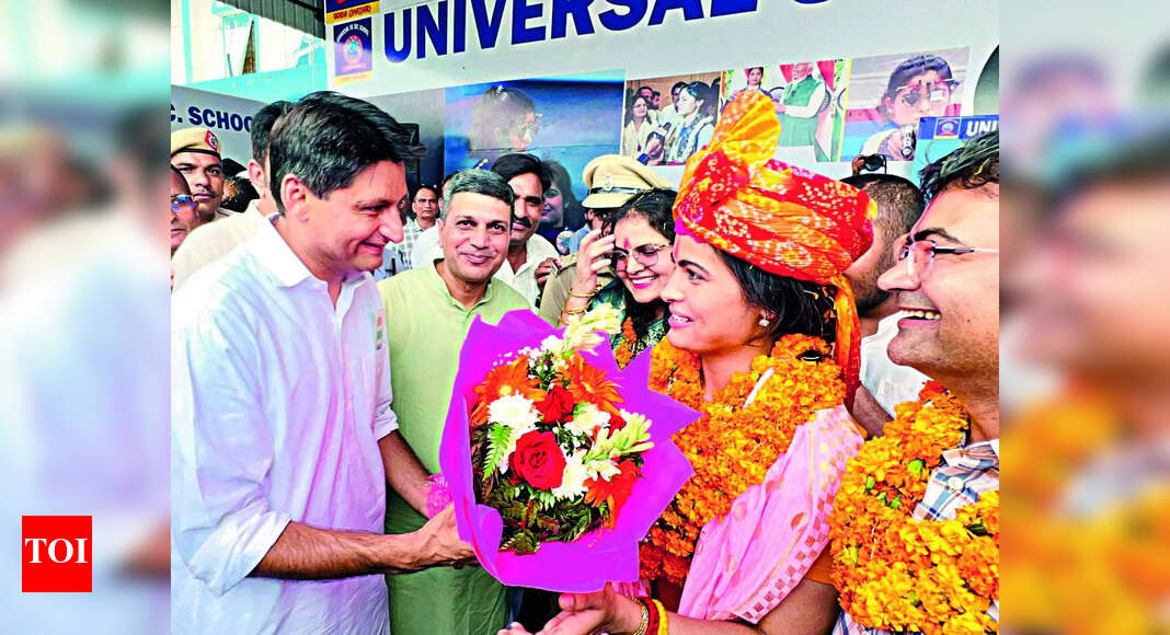 Athletes: Deepender felicitates Manu, seeks ‘security’ for athletes ...