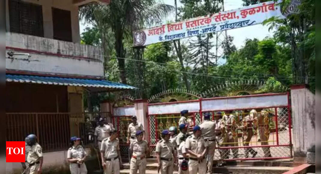 Badlapur Case: Badlapur school sex abuse: SIT questions accused’s ...