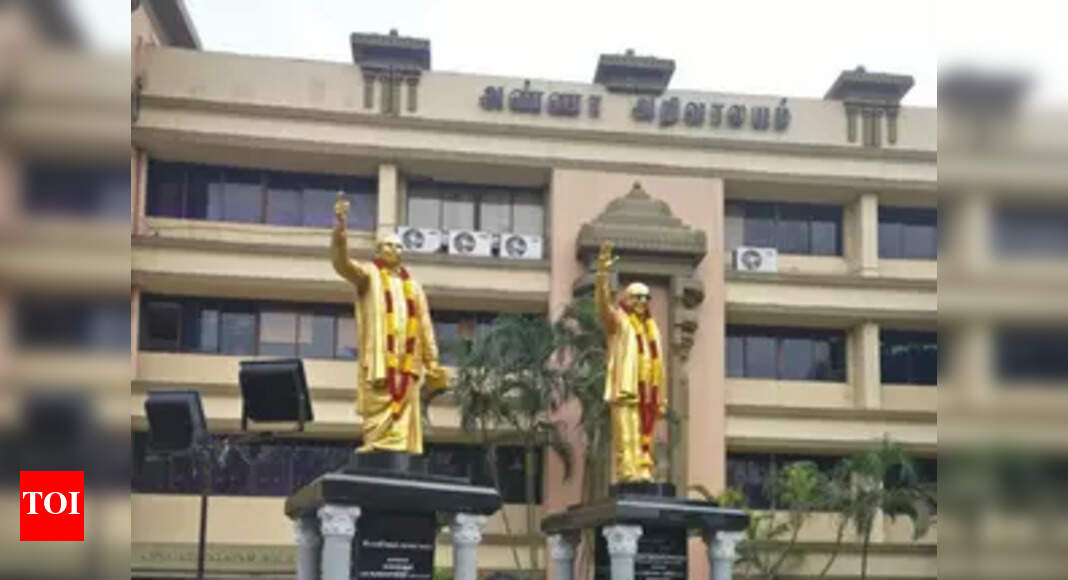 Ex-AIADMK man held for hurling empty beer bottle at DMK headquarters in ...