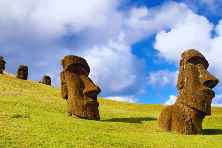 From Kailash Temple to Uluru: Famous monoliths from around the world ...