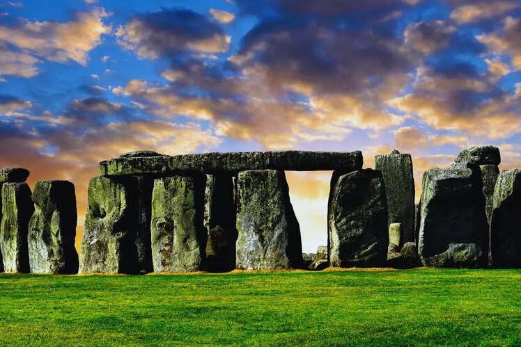 From Kailash Temple to Uluru: Famous monoliths from around the world ...