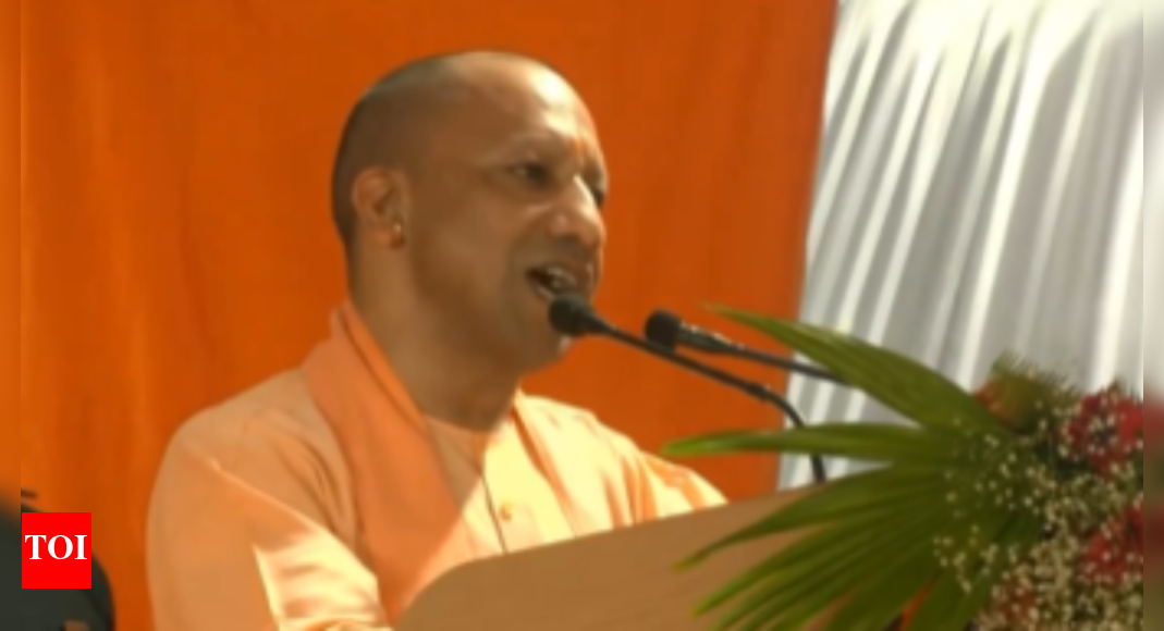 Lord Krishna taught us to follow path of truth and justice: UP CM Yogi ...