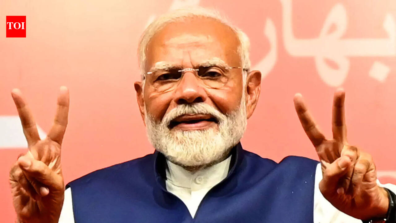 ‘Mood of the nation’ shifts a bit toward Rahul, though Modi still most ...