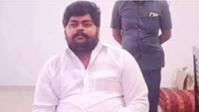 Viveka murder case approver meets Kadapa S | Vijayawada News - Times of India