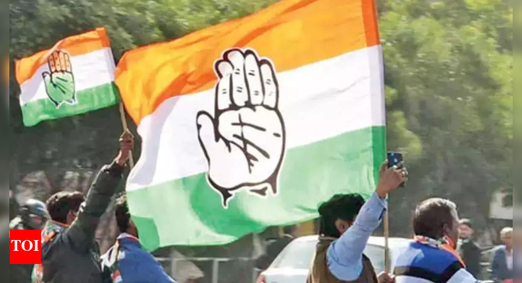 New scheme better than OPS: Congress neta | India News - Times of India