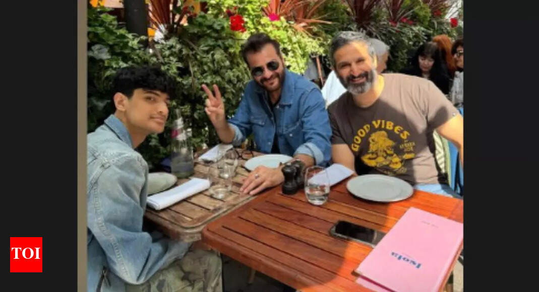 Sanjay Kapoor drops a glimpse of 'boys day out' with his favourites ...