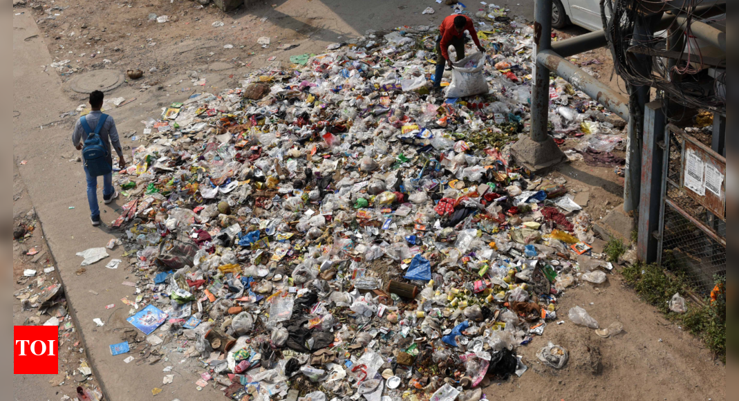 Gurgaon, let’s clean up: Garbage is everywhere and waiting for a ...