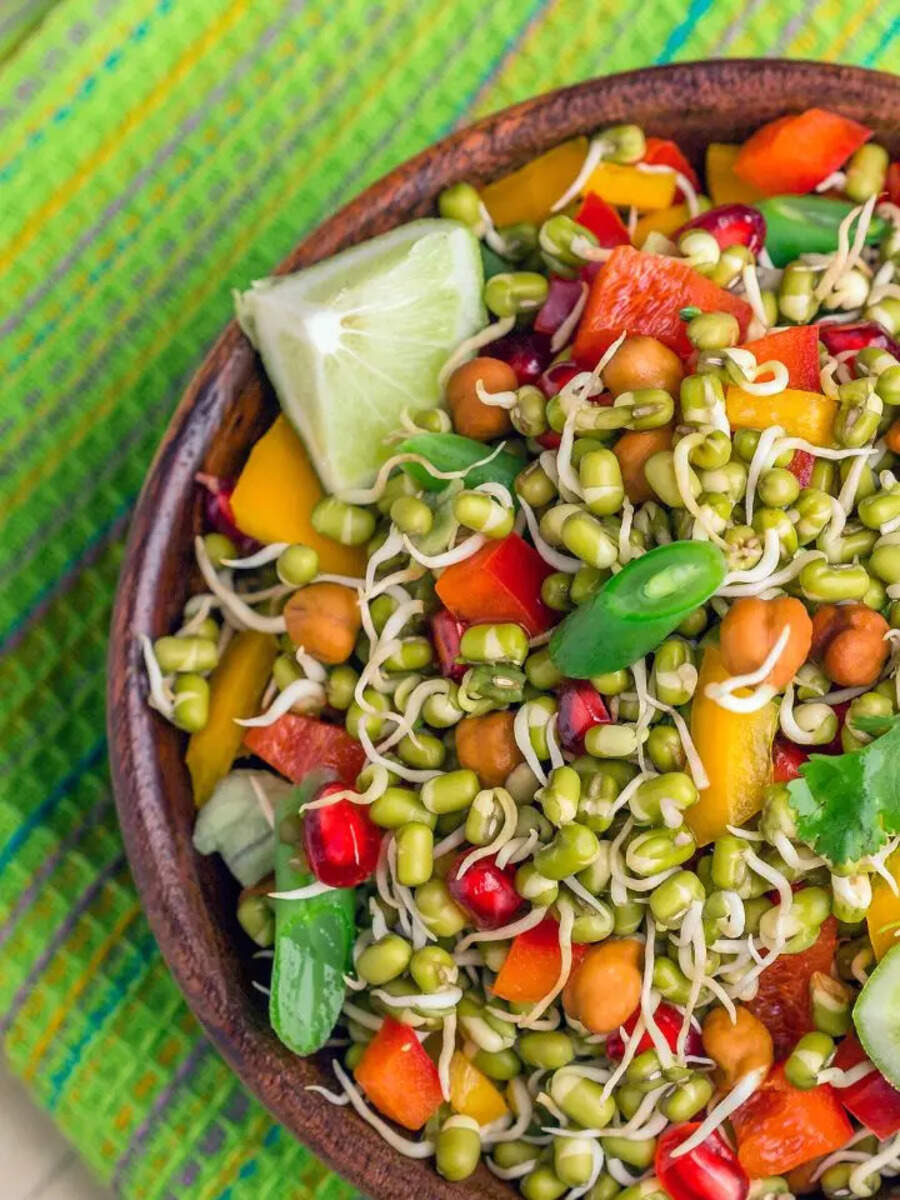 How to make high-protein Sprouts Chaat | Times of India