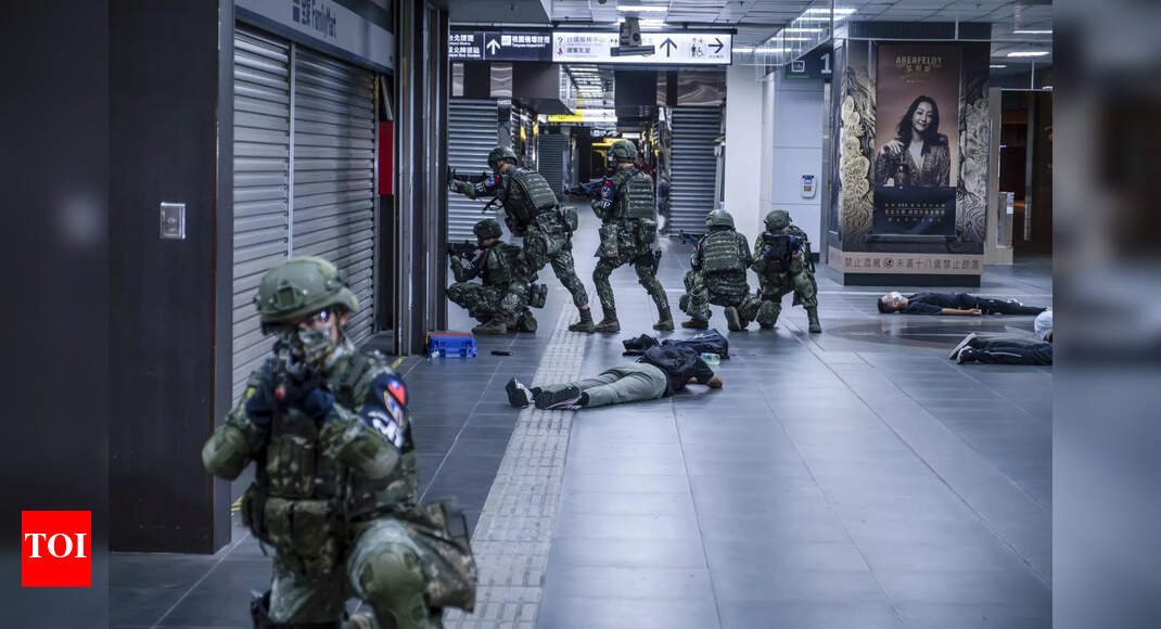 Invasion or blockade: How China plans to bring Taiwan under its control ...