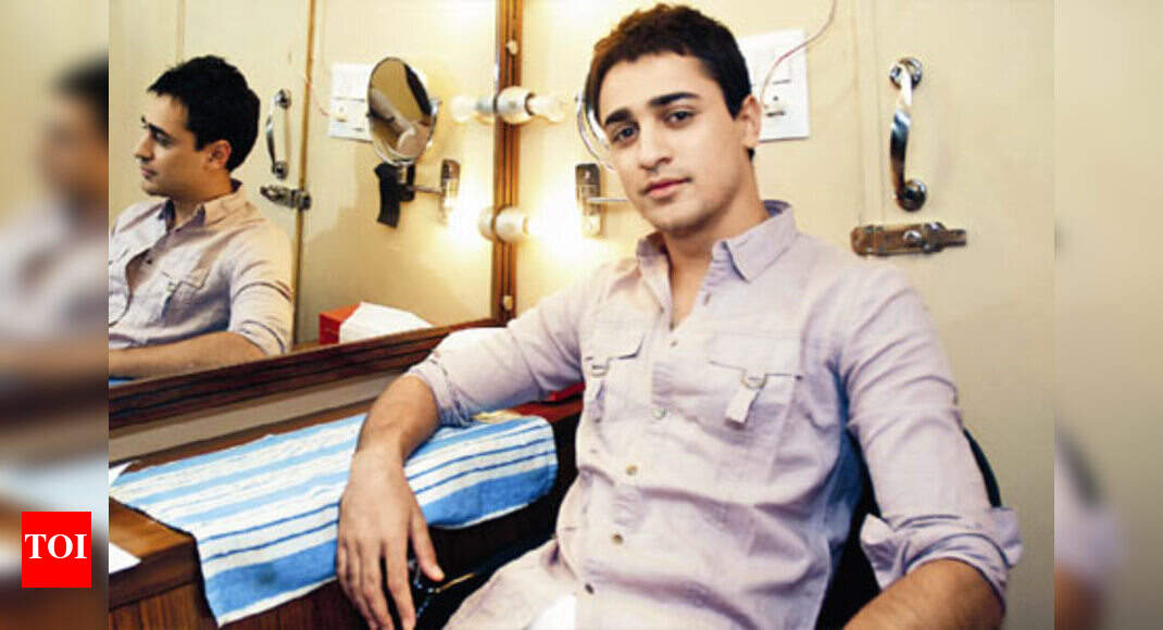 Imran Khan talks about his brother Azad | Hindi Movie News - Times of India