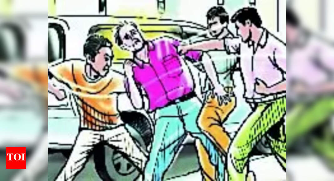 SDERF Officers: Case against 14 in Bhind for attack on SDERF officials ...