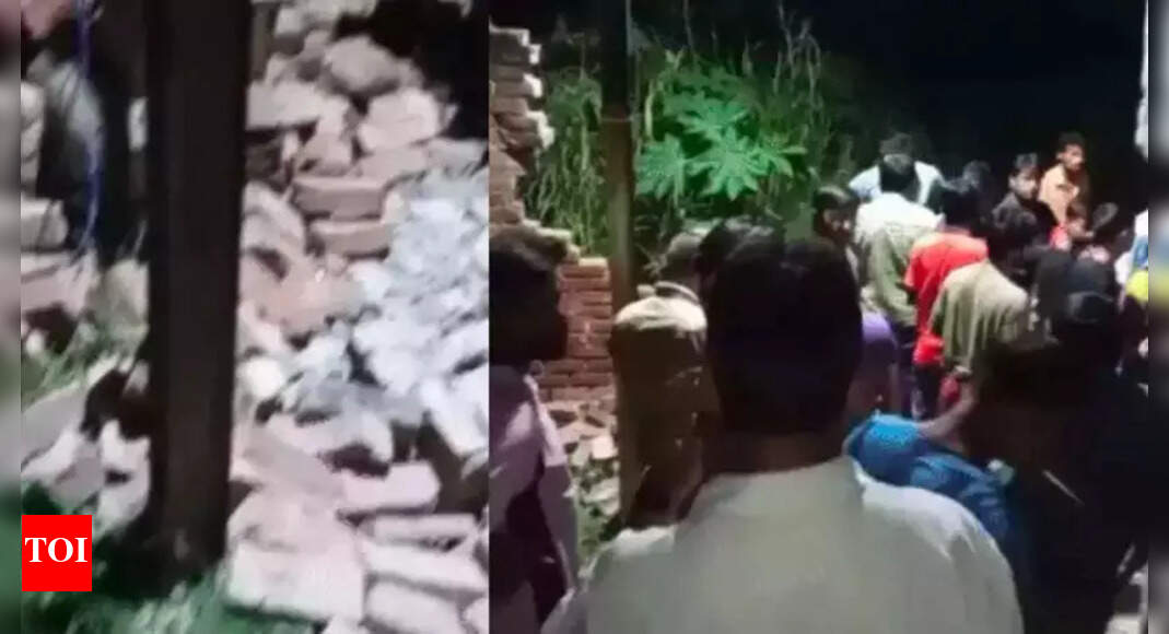 Agra: 6-year-old dies as Agra DM’s house wall falls in rain | Agra News ...
