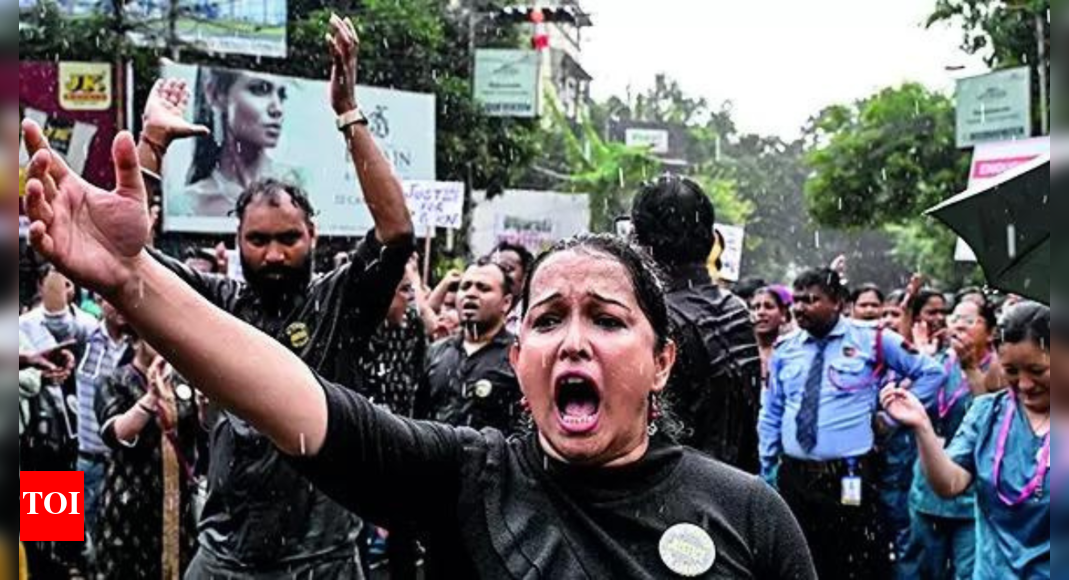 Kolkata rape-murder: Victim's parents to join RG Kar protest on eve of ...