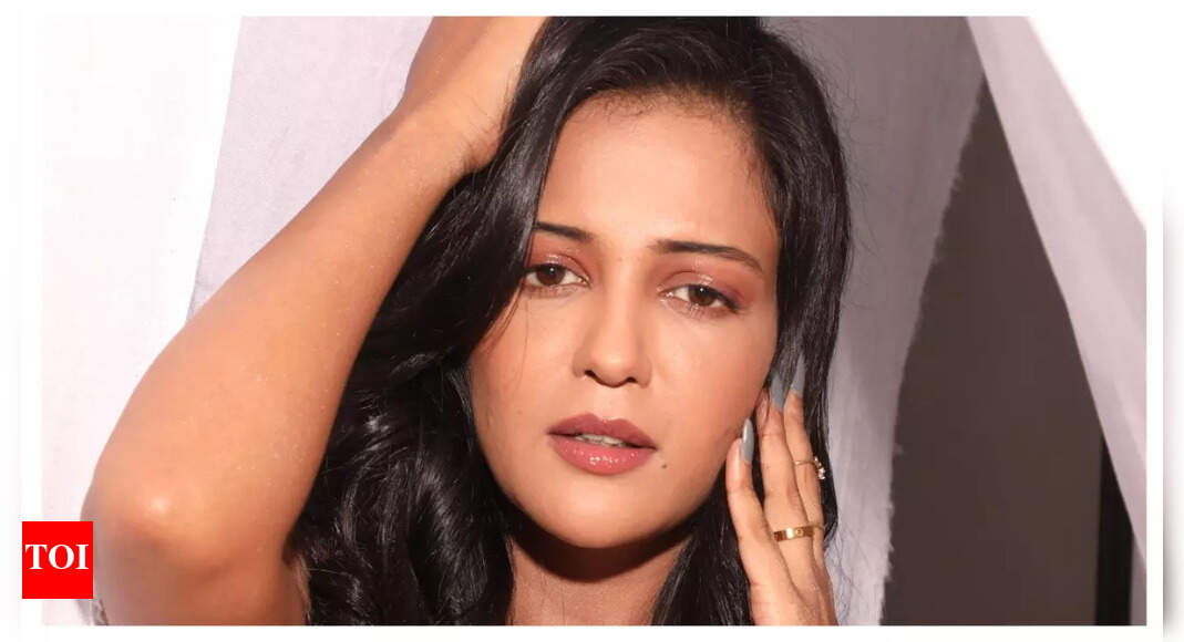 Maddam Sir actress Gulki Joshi to return with Wagle Ki Duniya | - Times ...