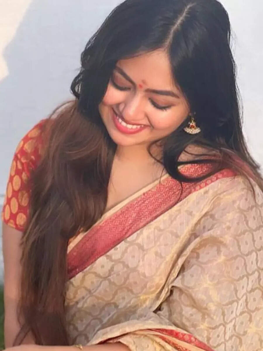 In pics: Adorable looks of Shalin Zoya | Times of India