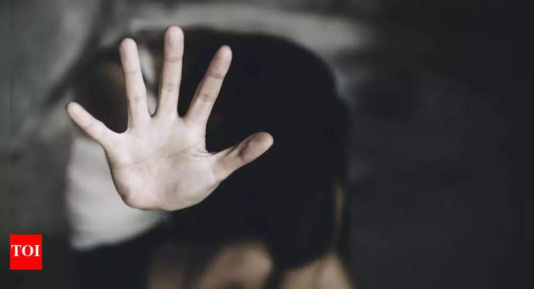 Malayalam actress Sowmya accuses Tamil director of assault: “Groomed me ...