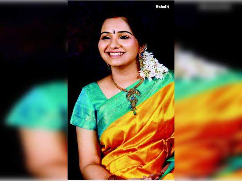 Singer Mahathi's getting rave reviews | Tamil Movie News - Times of India
