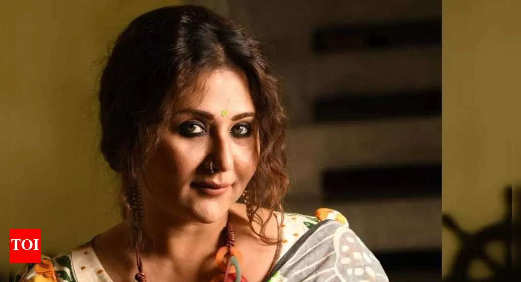 After Rukmini Maitra’s Maya, Swastika Mukherjee’s Ira makes an appearance! Swastika’s character ...