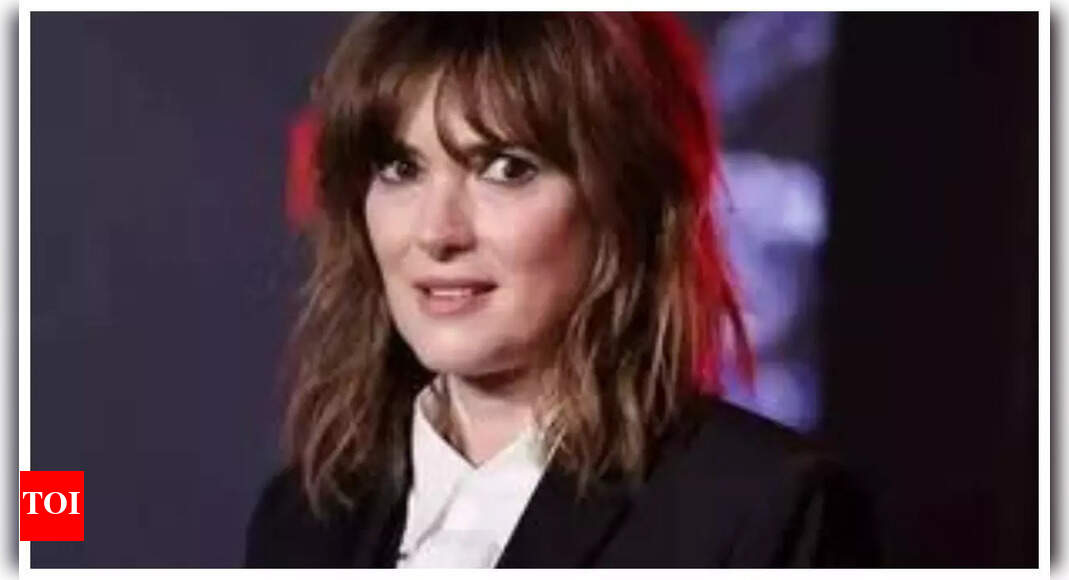 Overwhelmed with emotions: Winona Ryder welled up on the sets of ...