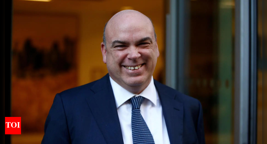 Mike Lynch yacht sinking: This is how tech billionaire may have died ...