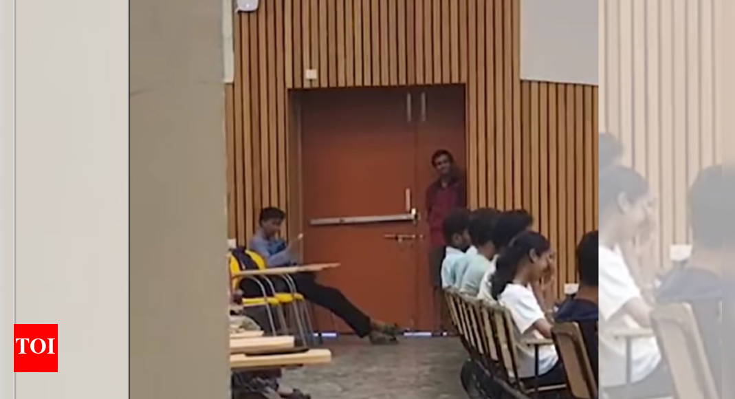 IIT Kanpur: Viral video: IIT student tries to enter late, retreats as ...