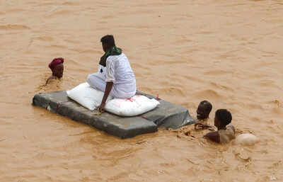 Chad River: Chad flooding leaves 341 dead, 1.5 million affected: UN ...