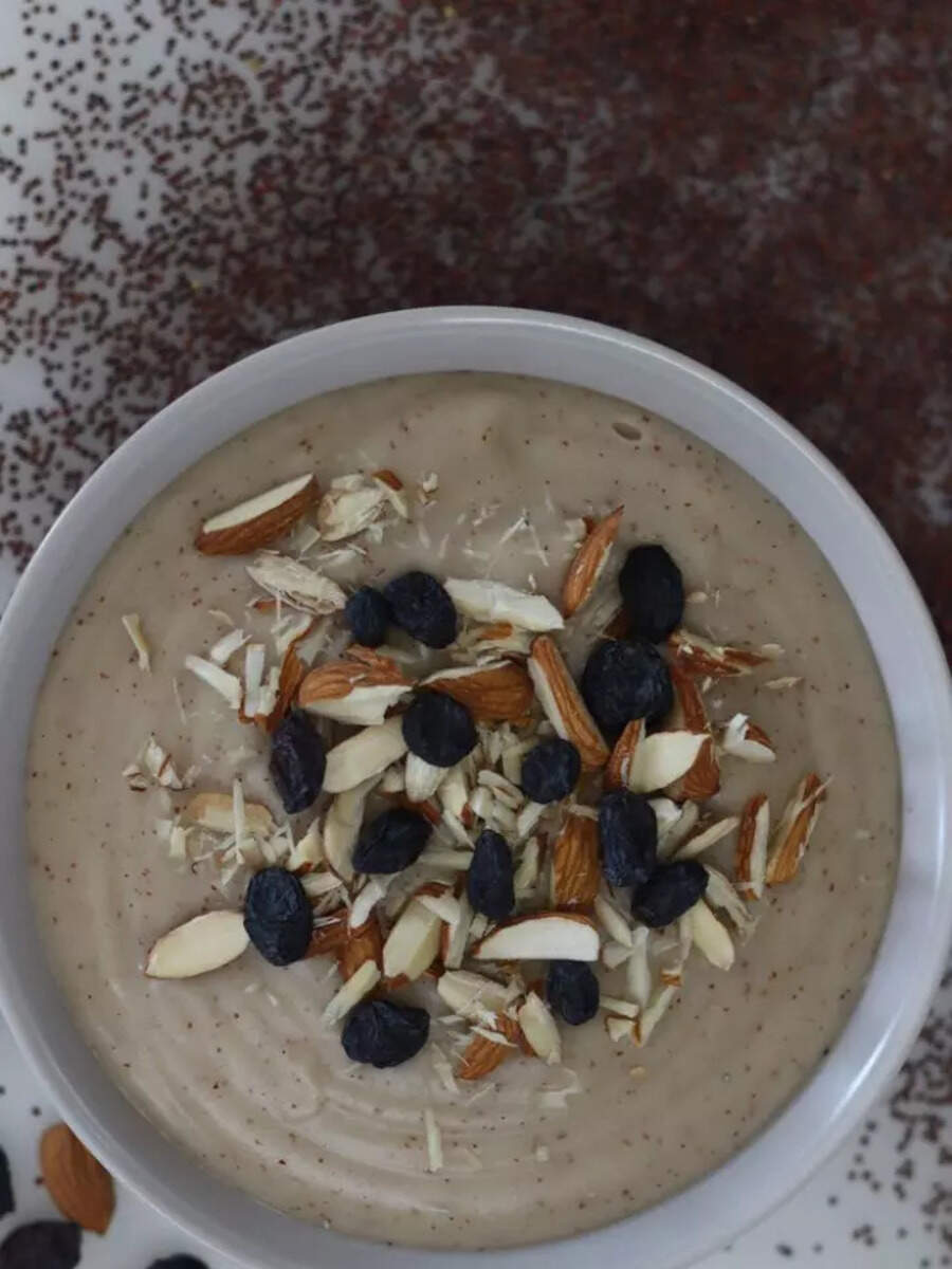 Ragi Porridge, A Quick Millet Breakfast For Your Weight Loss Diet ...