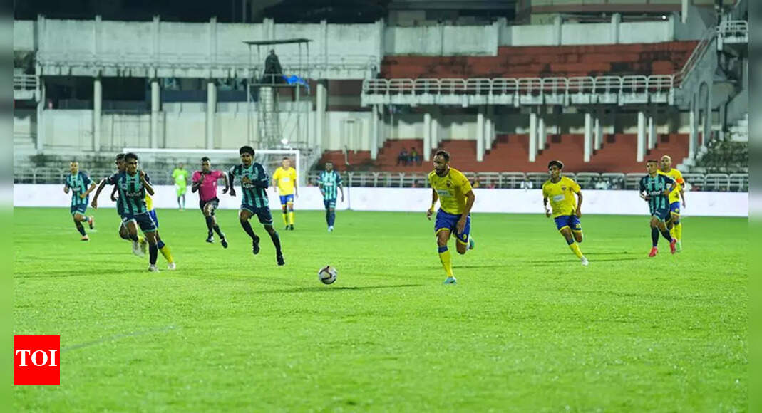 Resolute Calicut hold Thiruvananthapuram Kombans | Football News ...