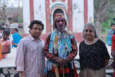 'Bohurupi' artiste Nanichora Das Baul makes history | Bengali Movie News - Times of India