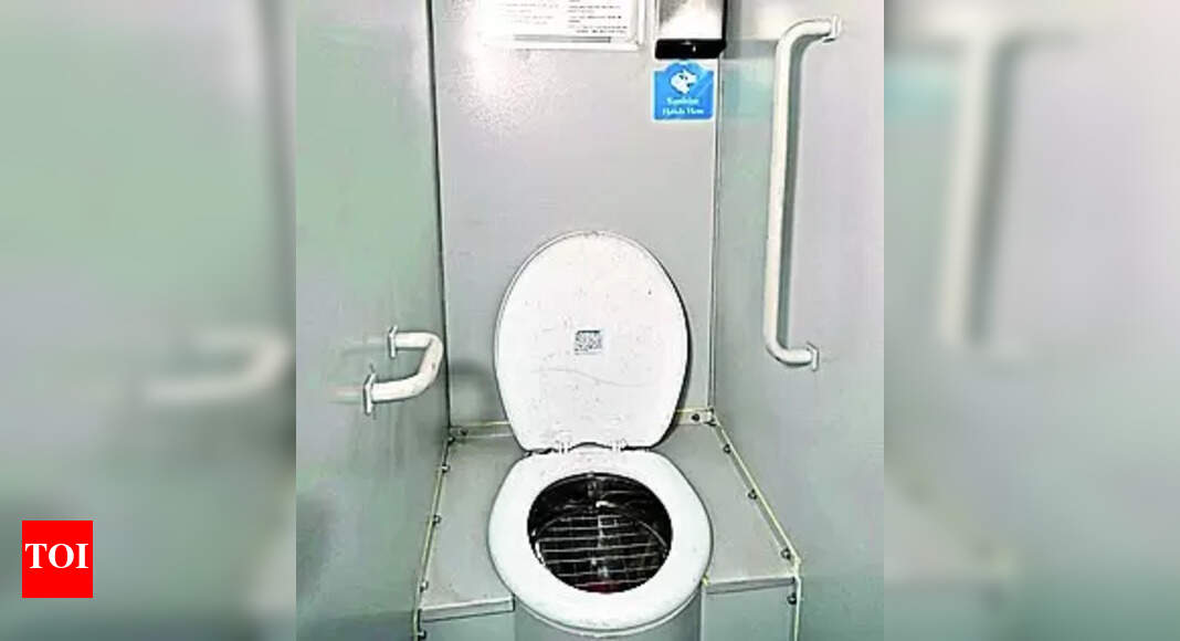 Waterless Urinals: Crly Installs Waterless Urinals For Loco Pilots ...