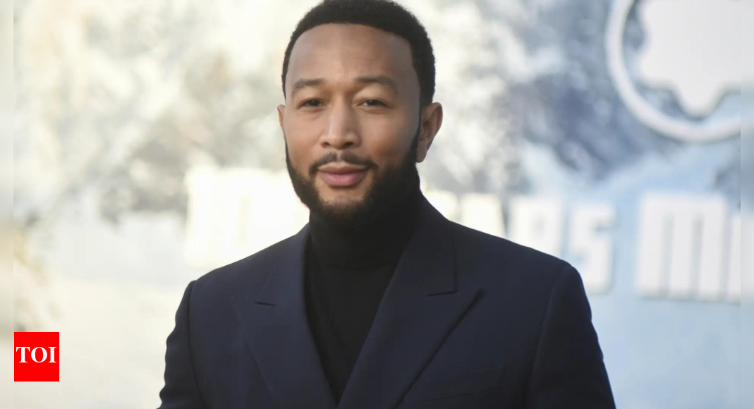 John Legend says 'nobody eating cats' in Springfield. Haters say 'you ...