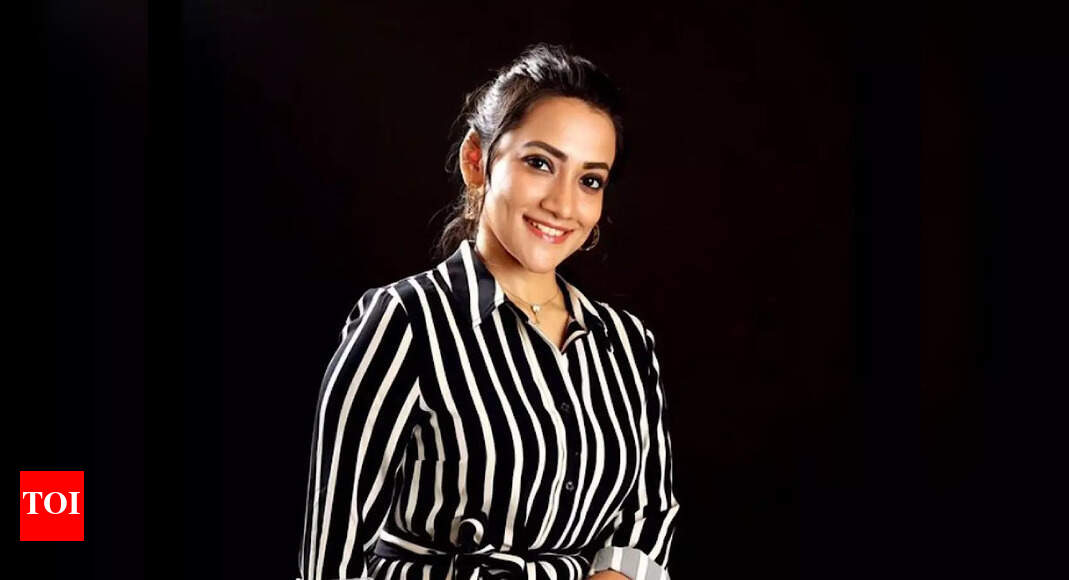 Actress Ashritha joins the cast of TV show ‘Nee Naan Kadhal’ - Times of ...