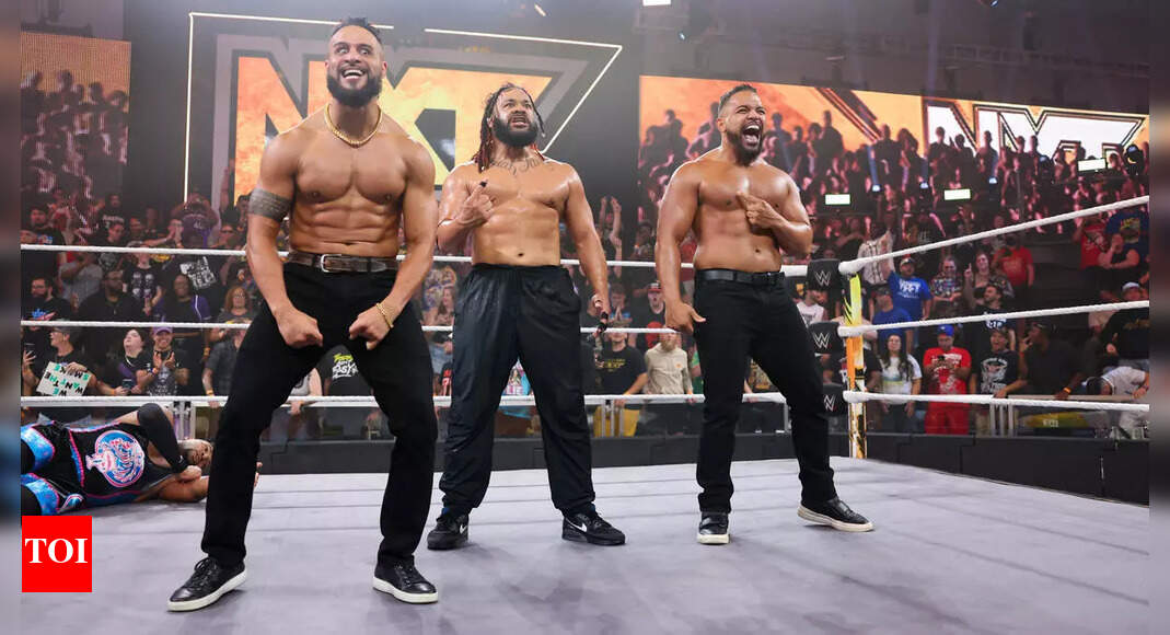WWE insider reveals real reason behind The Bloodline's invasion during ...