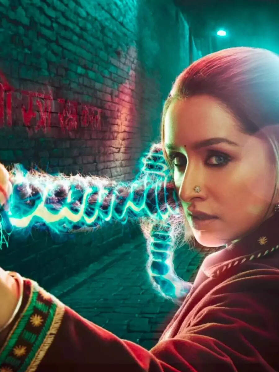 9 Unforgettable Looks Of 'Stree' Shraddha Kapoor | Times Now