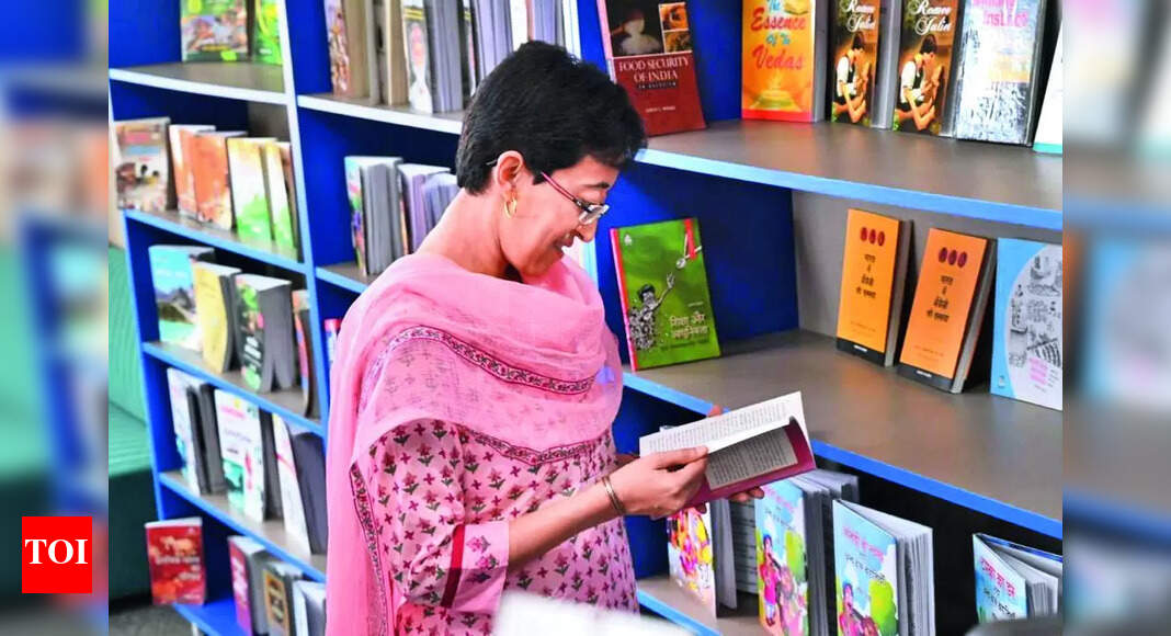 ‘Atishi an ideal student who loved to read’ | Delhi News - The Times of ...