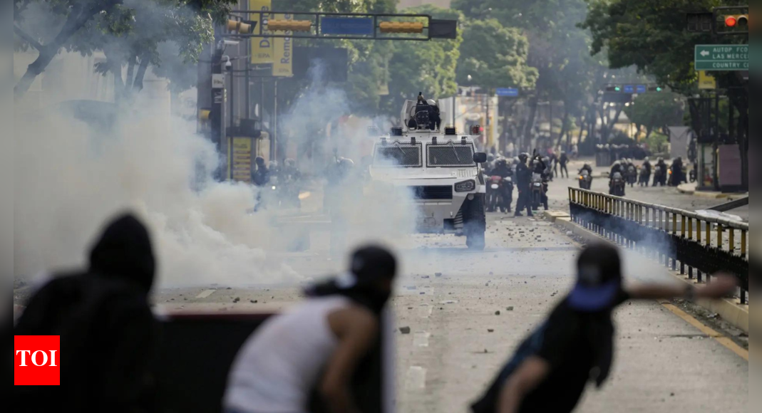 UN decries 'horrific' torture as Myanmar sinks into rights 'abyss' - Times of India