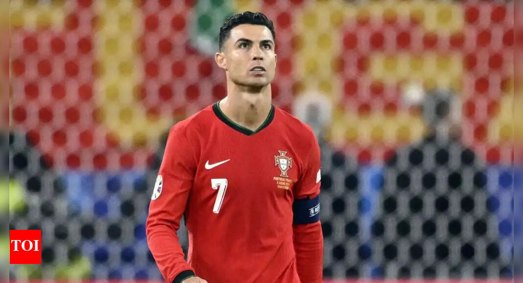 Can Cristiano Ronaldo reach 1000 Goals? A Portuguese legend shares his ...