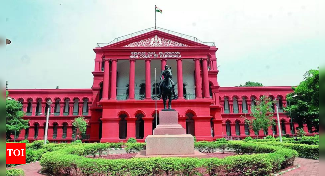 Karnataka HC dismisses Murugha mutt seer’s objection to Pocso court ...