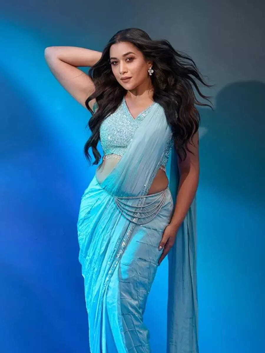 In Pics: Parvathy Krishna captivates in her new photoshoot | Times of India