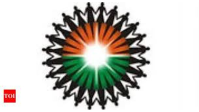 Govt raises refund cap for Sahara Group depositors to Rs 50,000 from Rs 10,000 - Times of India