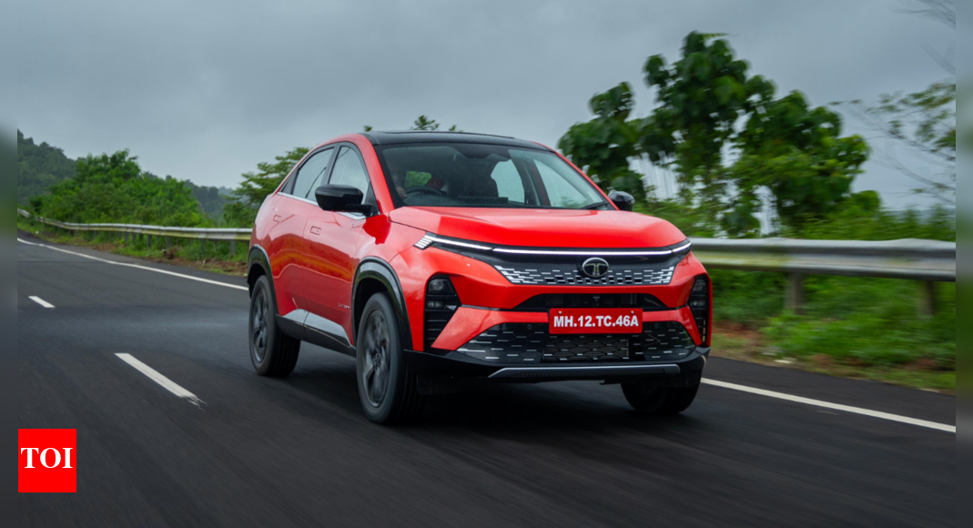 Tata Curvv petrol, diesel variant-wise features with price explained ...