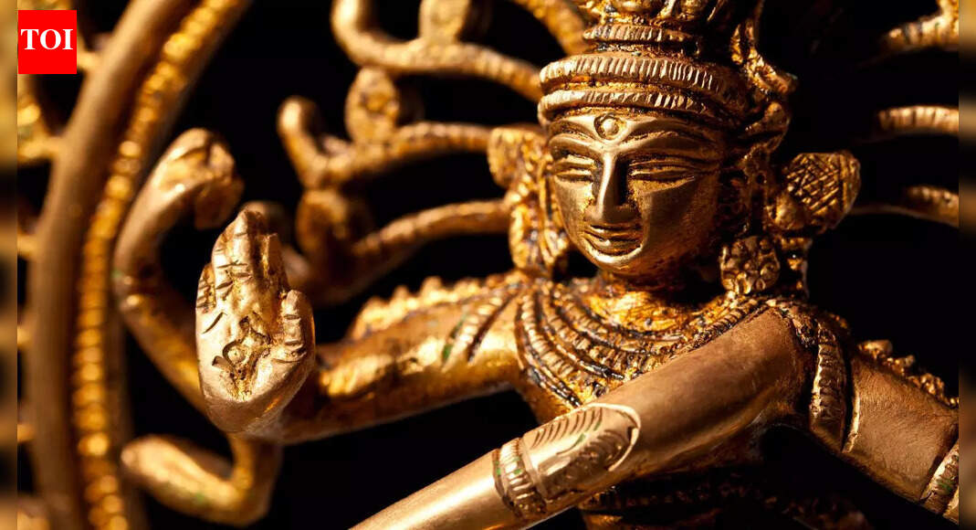 6 sacred symbols in Hinduism and what they mean
