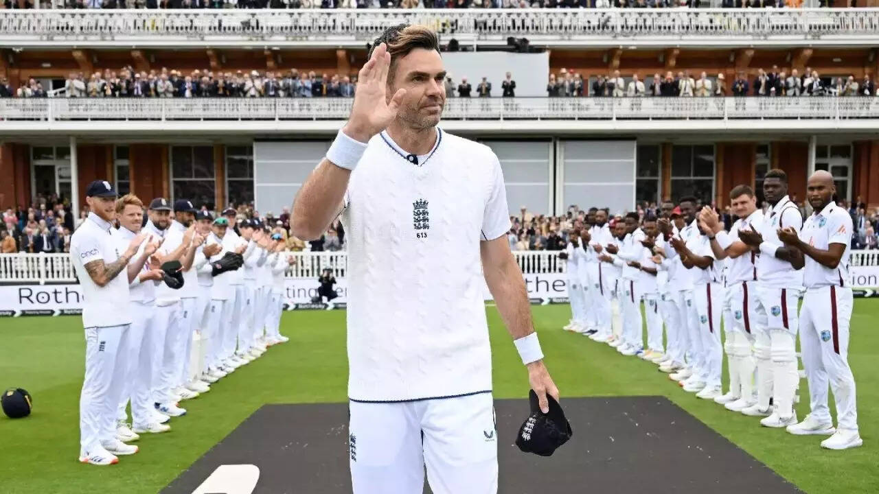 James Anderson Bowling Action Slow Motion