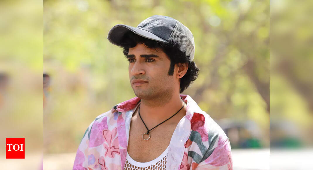 Satya Yadu lands lead role in Ram Gopal Varma's upcoming film Saaree ...